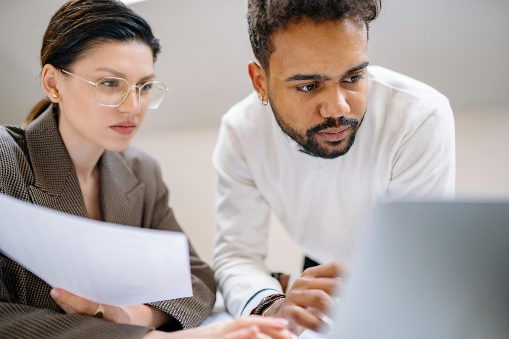 Specialization vs. Generalization: Which Is Better for Success ...